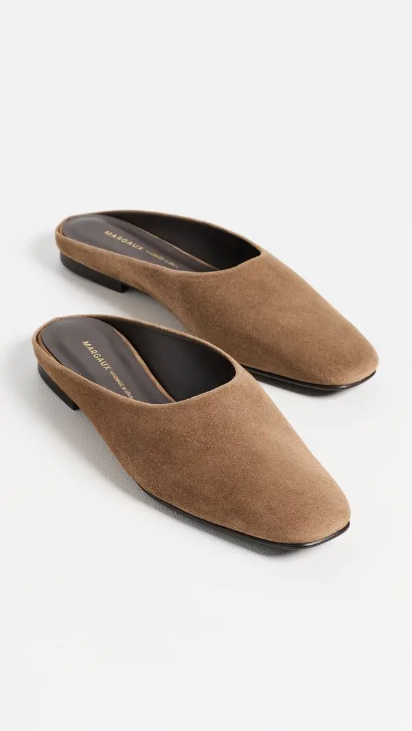 MARGAUX LONNBERG The Clara Flats