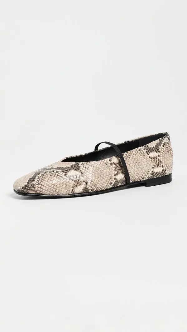 MARGAUX LONNBERG The Phoebe Flats