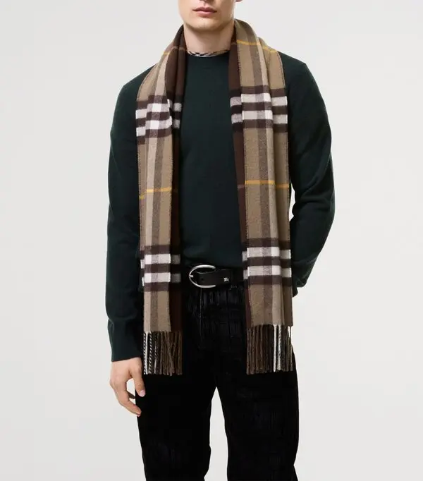 Burberry Reversible Cashmere Check Scarf - Brown