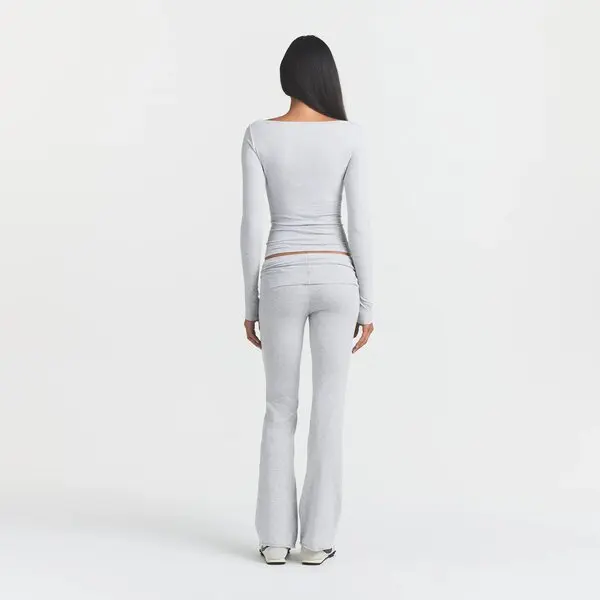 SKIMS Long Sleeve Boatneck Top | Grey | | Cotton Jersey