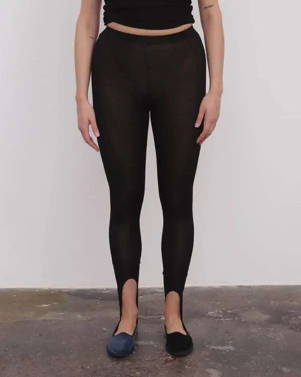 BASERANGE Elastic Waist Leggings