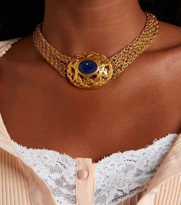 Chloé Pendant Necklace With Gemstone