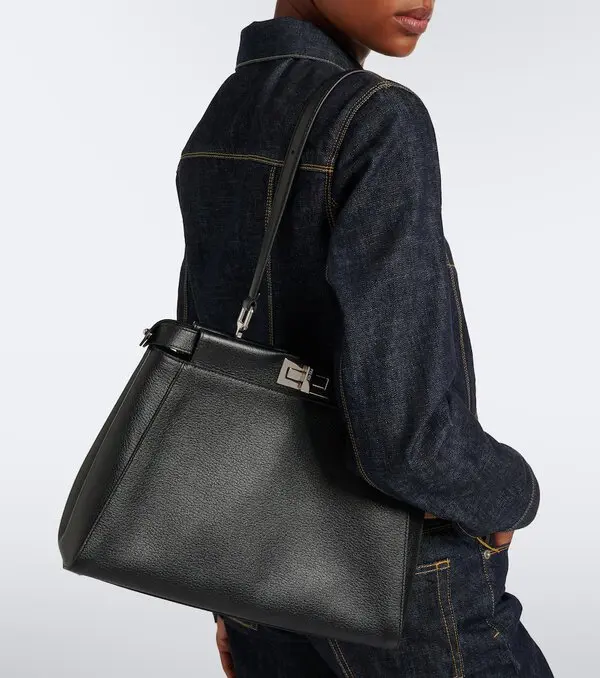 Fendi Peekaboo® Medium Leather Shoulder Bag - Black