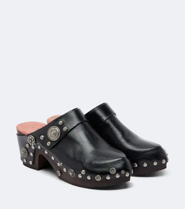 Chloé Talis Studded Leather Clogs