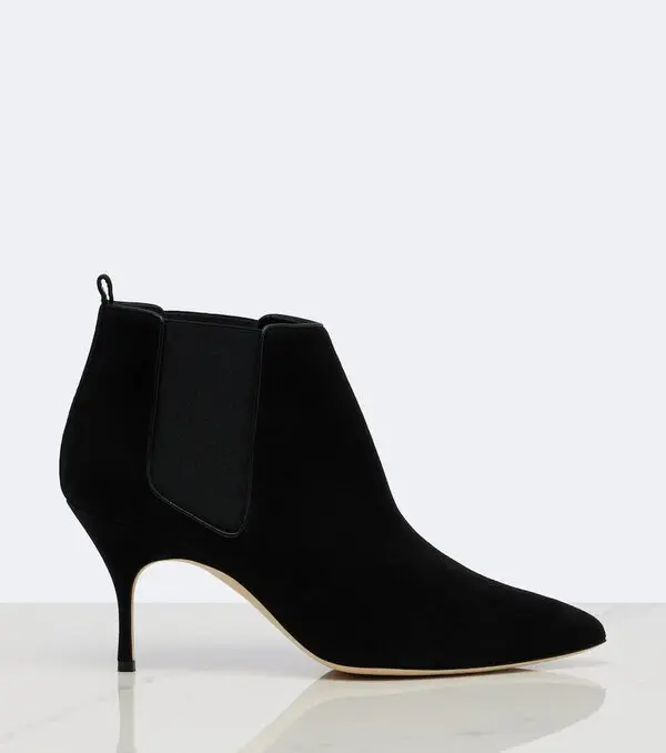 Manolo Blahnik Dildi Suede Ankle Boots
