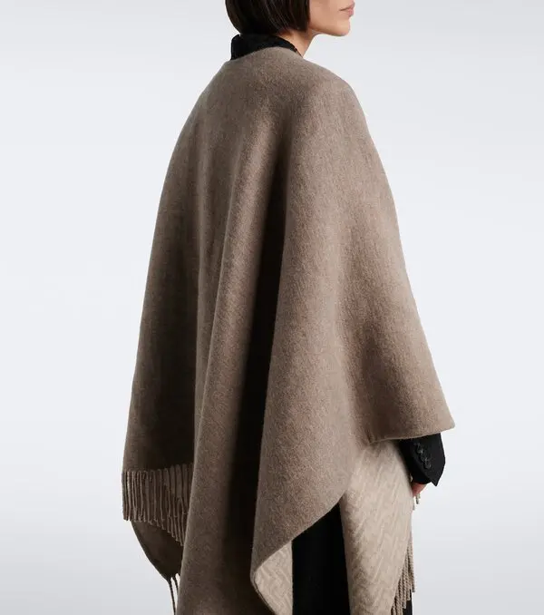 Fendi Reversible Wool And Cashmere Poncho - Beige