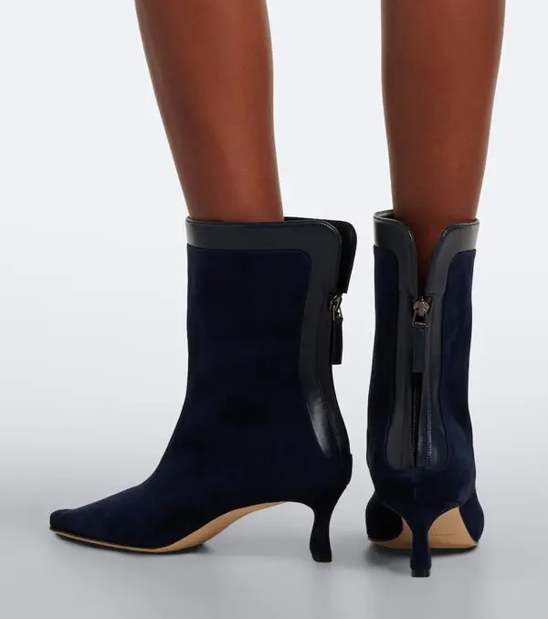 Manolo Blahnik Zufavis Suede Ankle Boots