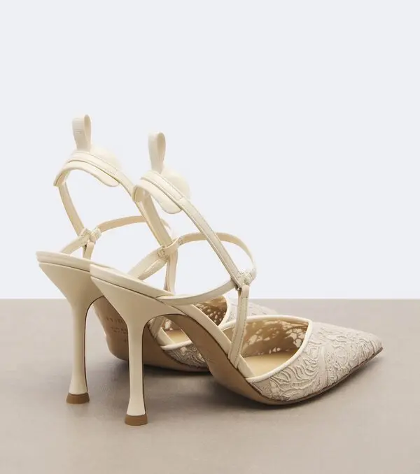 Fendi Colibrì Floral Lace Slingback Pumps - Beige