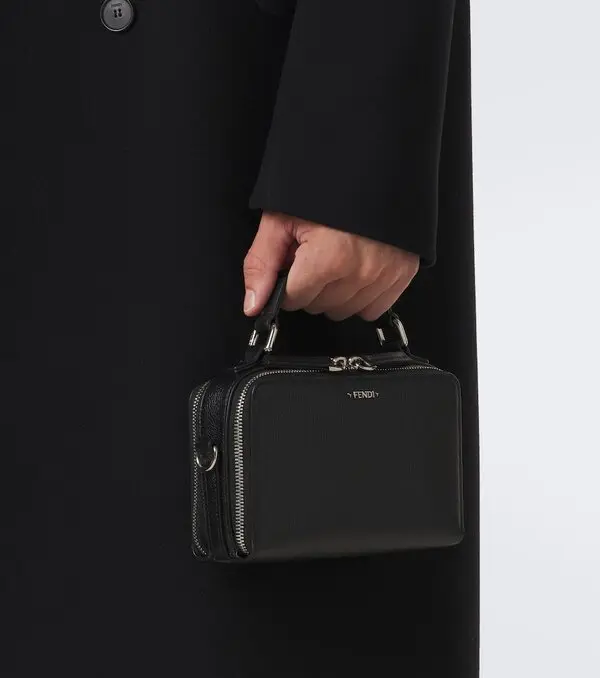 Fendi Suede-lined Leather Crossbody Bag - Black