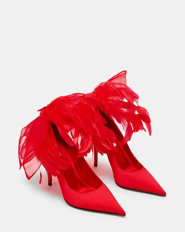 Steve Madden Virtues Pointed Toe Heels