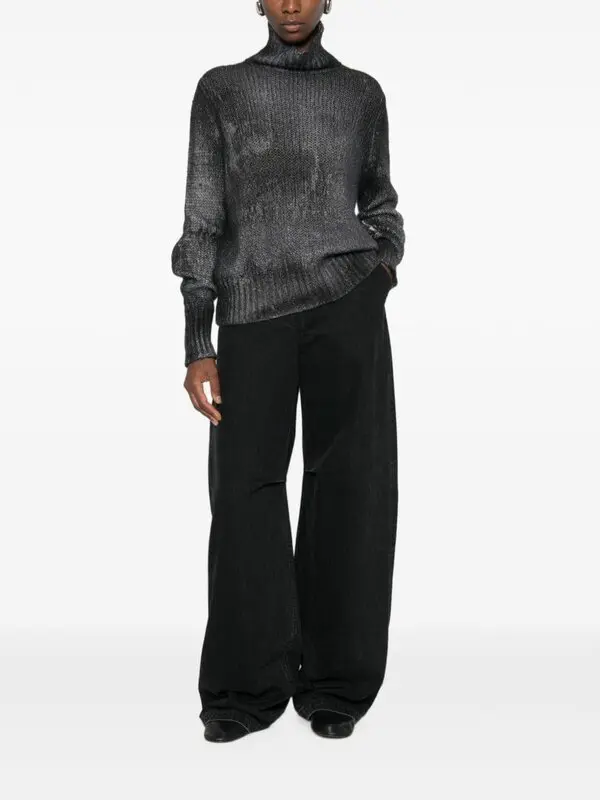 Avant Toi Cahsmere Turtke-neck Jumper