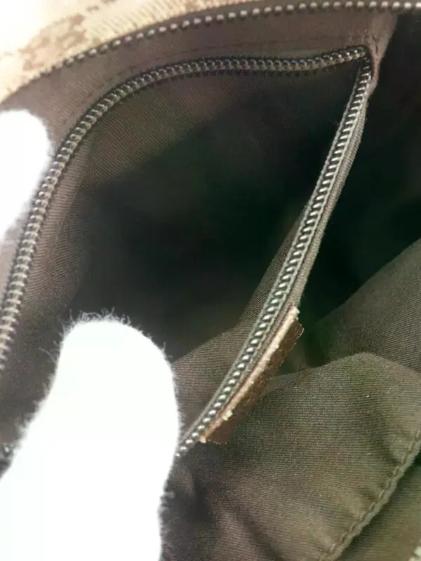 Gucci 2000-2015 Gg Canvas Crossbody Bag