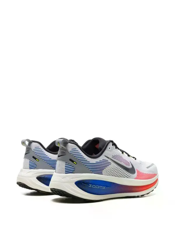 Nike Vomero 18 Sneakers - White
