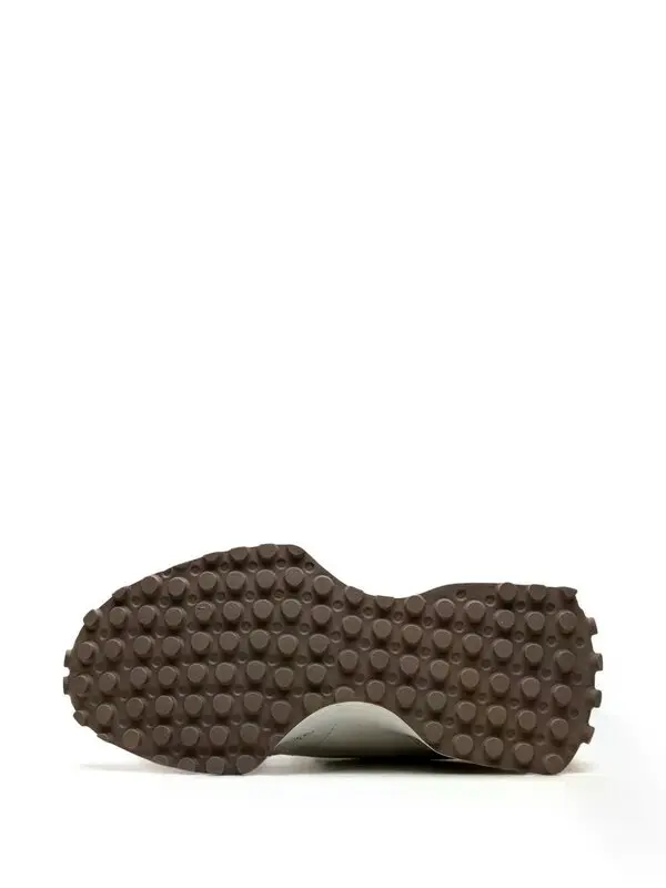 NEW BALANCE 327 Sneakers - Neutrals