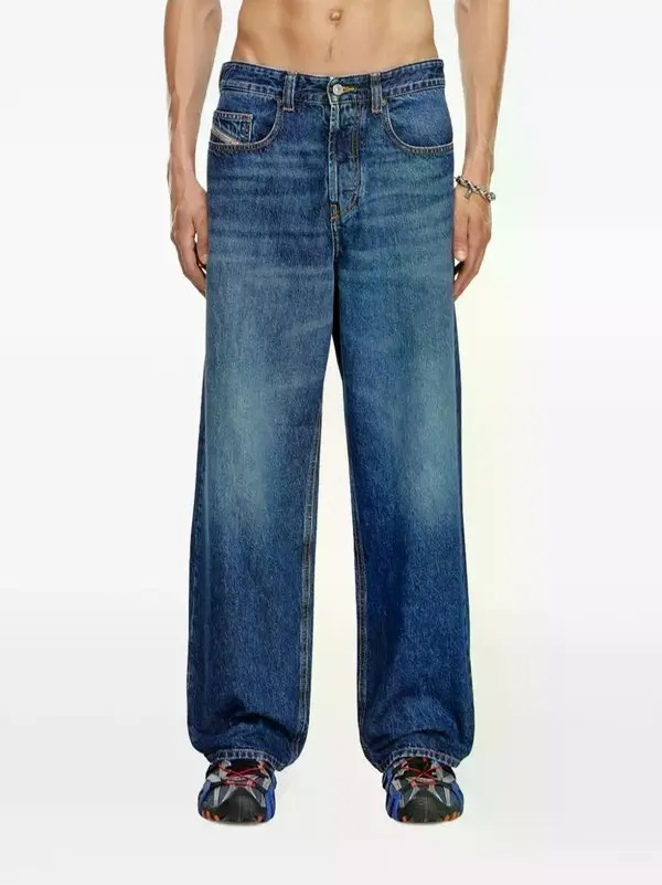DIESEL® Belt-loops Jeans