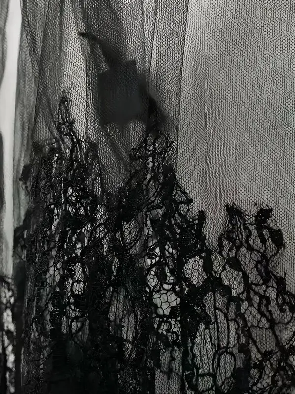 Valentino Garavani Lace-trim Tulle Scarf - Black