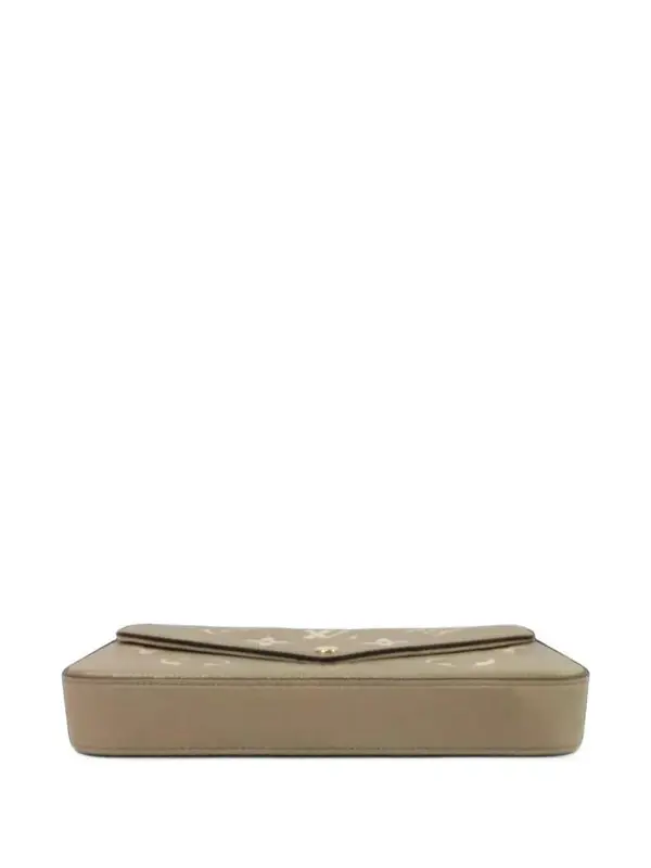 LOUIS VUITTON Felicie Chain Clutch Bag