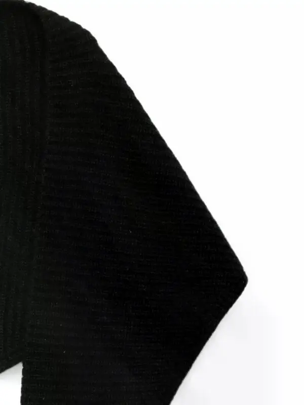 N.peal Ribbed Triangle Scarf