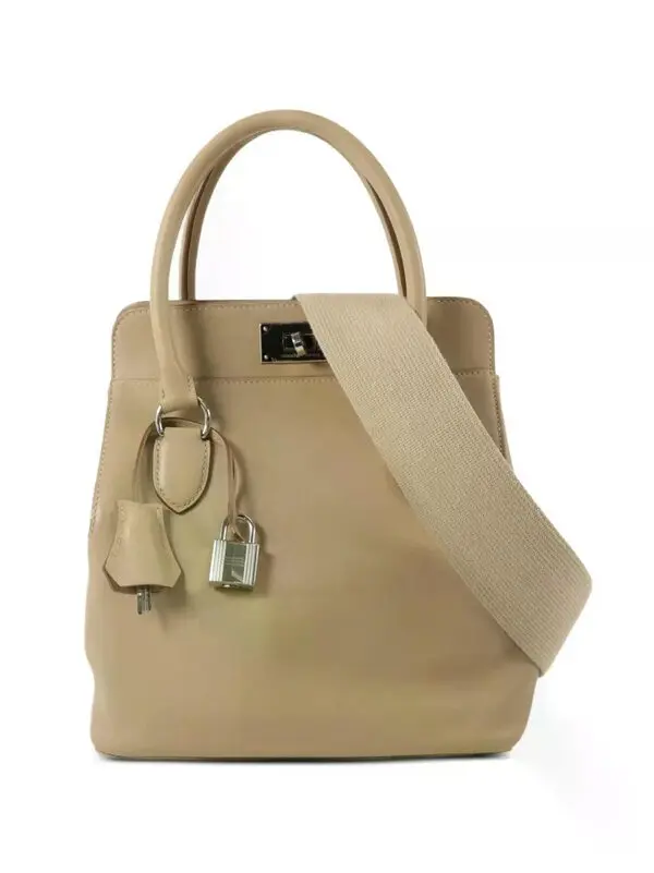 Hermès Toolbox 20 Leather Bucket Bag