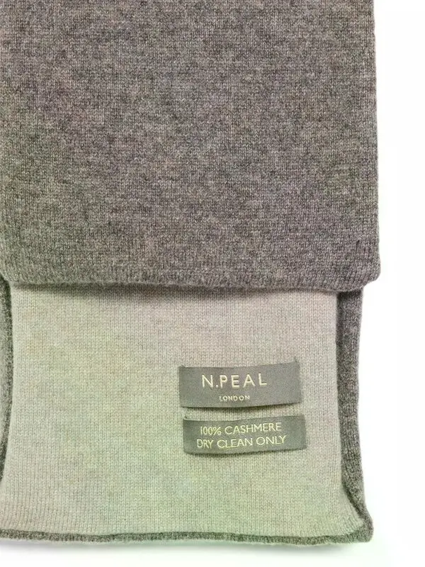 N.peal Two-tone Cashmere Scarf