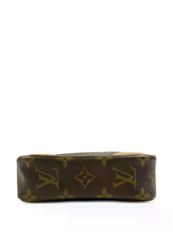 LOUIS VUITTON Danube Monogram Canvas Messenger Bag