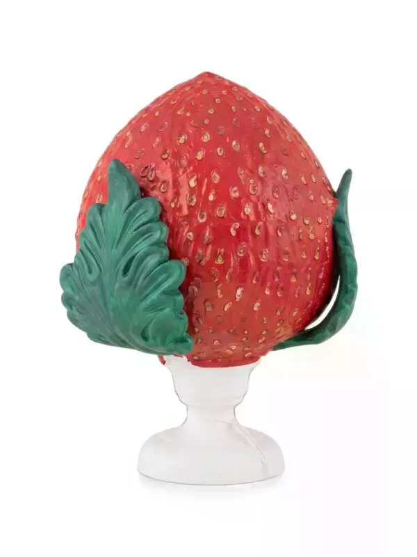 VJ’S MIND Fragola Pumo Statue
