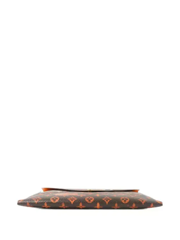 LOUIS VUITTON Catogram Pochette Kirigami Clutch Bag