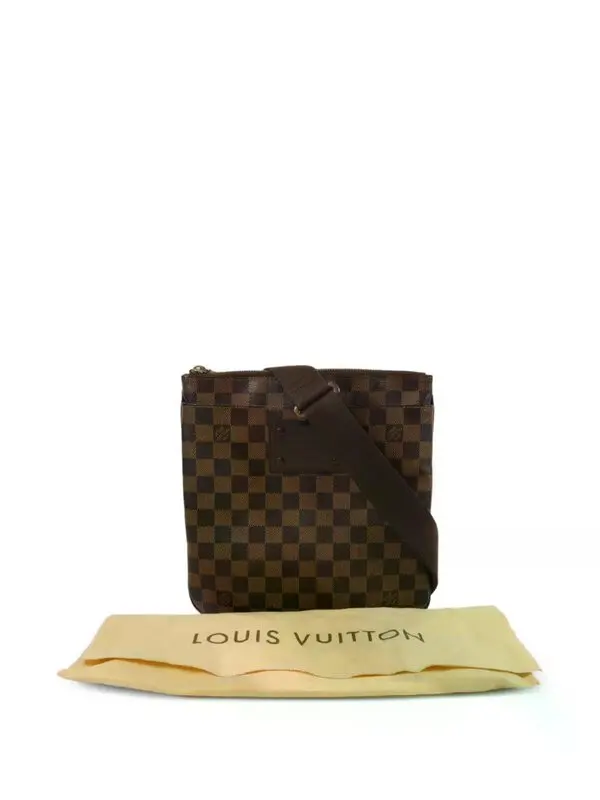 LOUIS VUITTON Damier Brooklyn Shoulder Bag