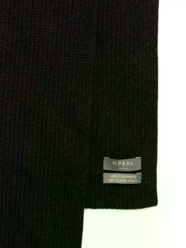N.peal Ribbed Cashmere Scarf