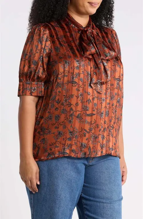 SUGARLIPS Leoben Floral Tie Neck Top