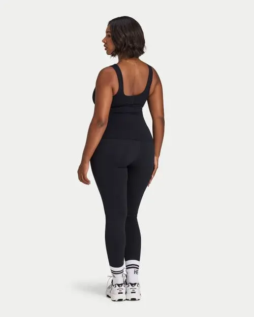 HERA Essential Scoop Neck Fitted Vest - Black