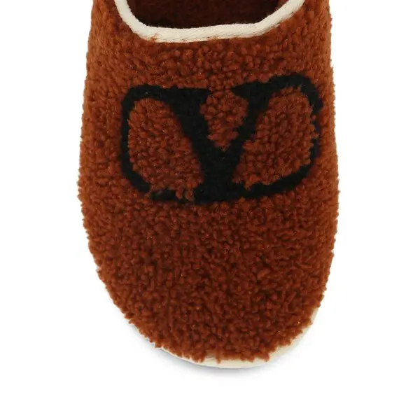 Valentino Garavani Slippers