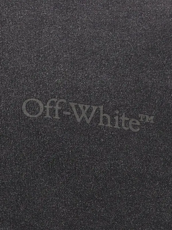 Off-White Rugs Arrow T-shirt