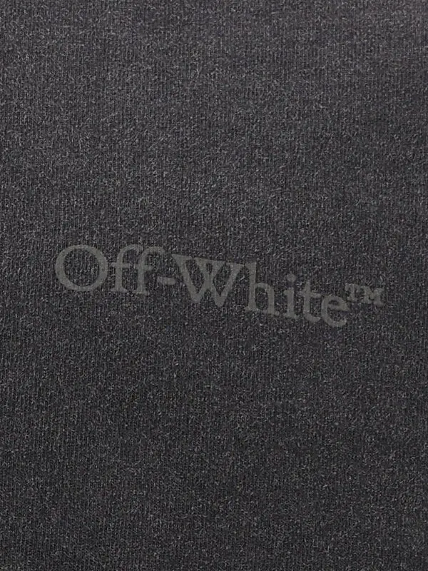 Off-White Rugs Arrow T-shirt