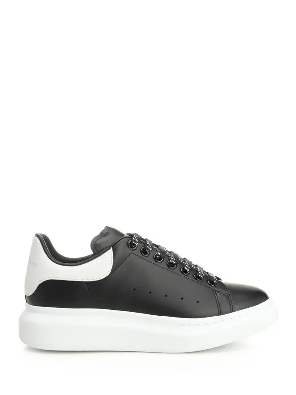 Alexander McQueen Oversize Sneaker - Black