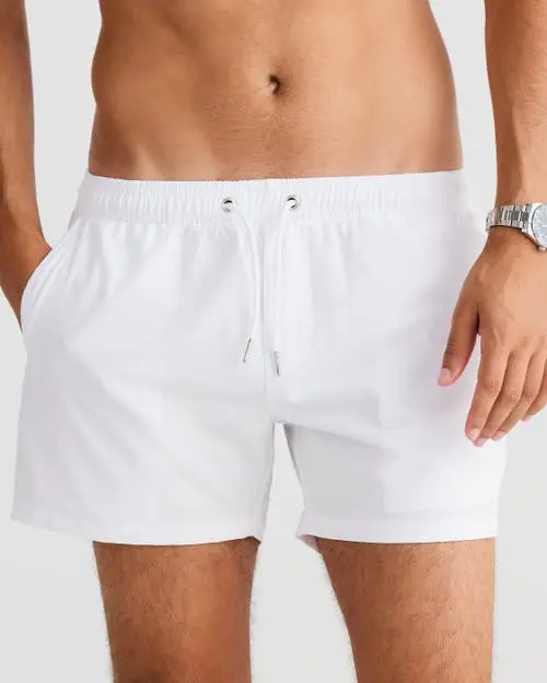 VACAY SWIMWEAR Ios Stretch Swim Short