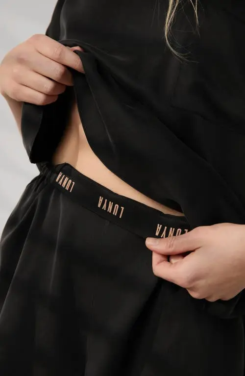 Lunya Washable Silk Short Pajamas - Immersed Black