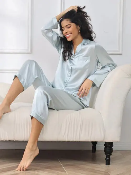 SILKSILKY Pure Silk Long Sleeve Pajamas - Light Blue