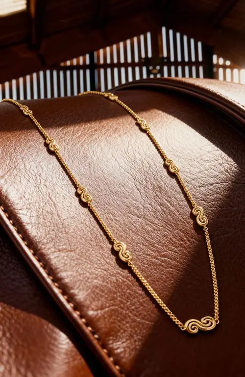 RETRO CHIC Eternal Spiral Chain Necklace