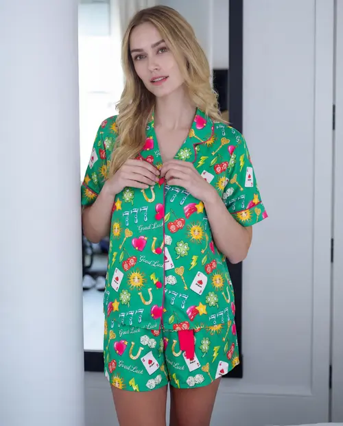 SUNSHINE SOCIETY Lucky Silky Short Sleeve Short Set