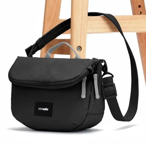 PACSAFE Go Saddle Crossbody - Jet Black
