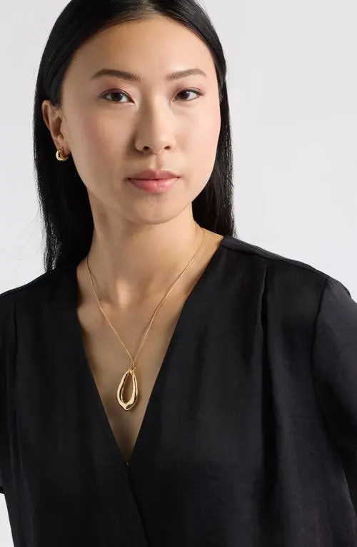 Nordstrom Free Form Pendant Necklace - Gold