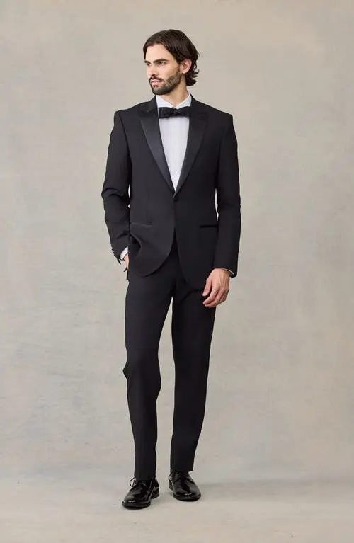 THE BLACK TUX Essential Tuxedo Jacket