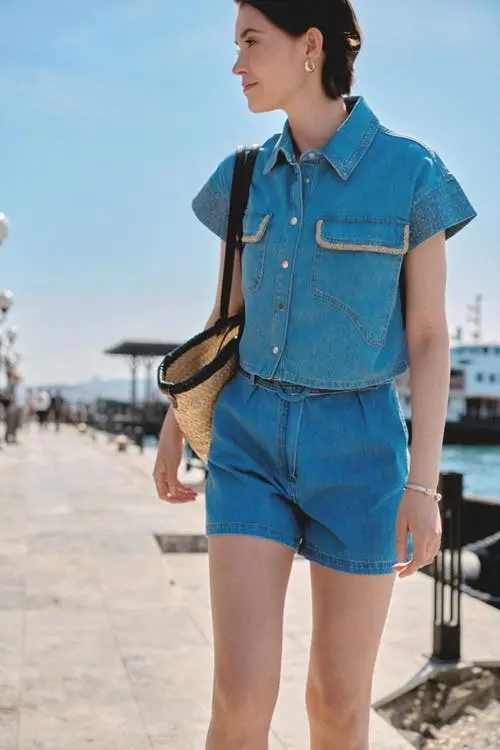 EXQUISE Belted Denim Look Relaxed Shorts - Indigo