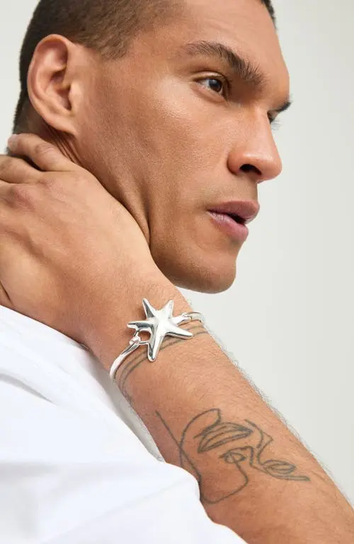 UNODE50 Tone Rigid Star Bangle Bracelet