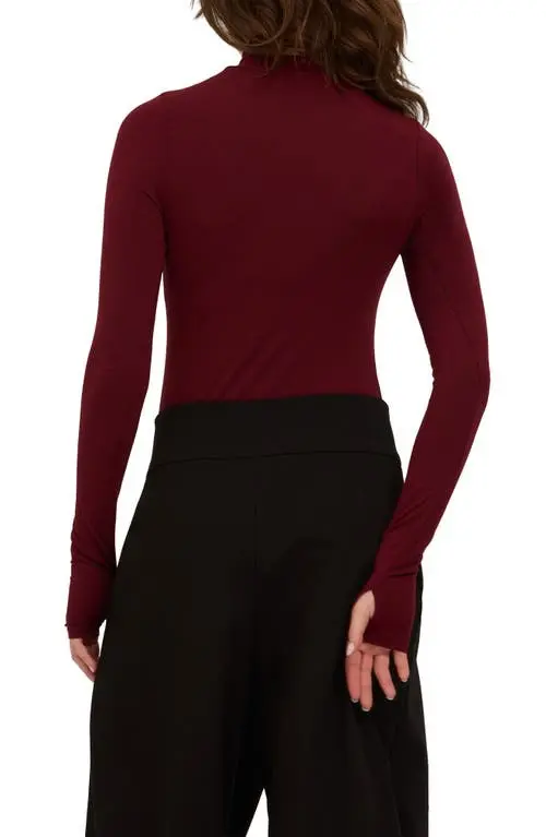 PROJECT SOCIAL T Westwood Mock Neck T-shirt - Dark Cherry