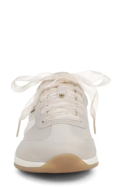 RYKA Era Luxe Walking Sneaker - Champagne