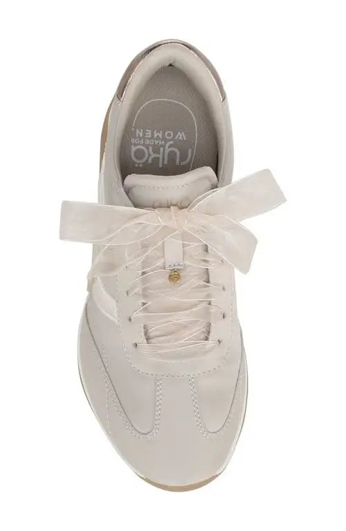 RYKA Era Luxe Walking Sneaker - Champagne