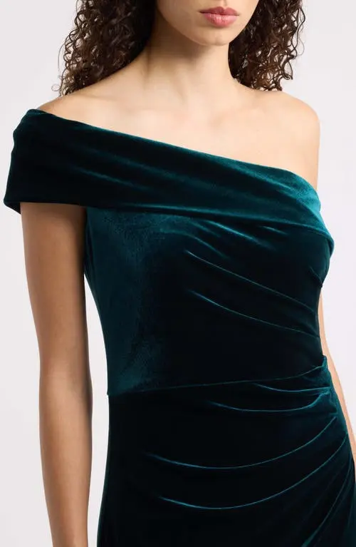 Eliza J Ruched One-shoulder Velvet Gown