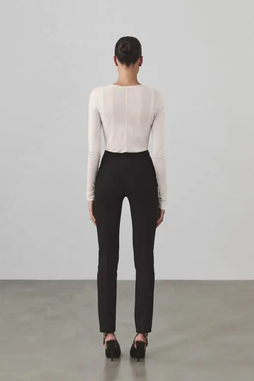 ARTEMIS DICIERO Dasha Longsleeve - Bone